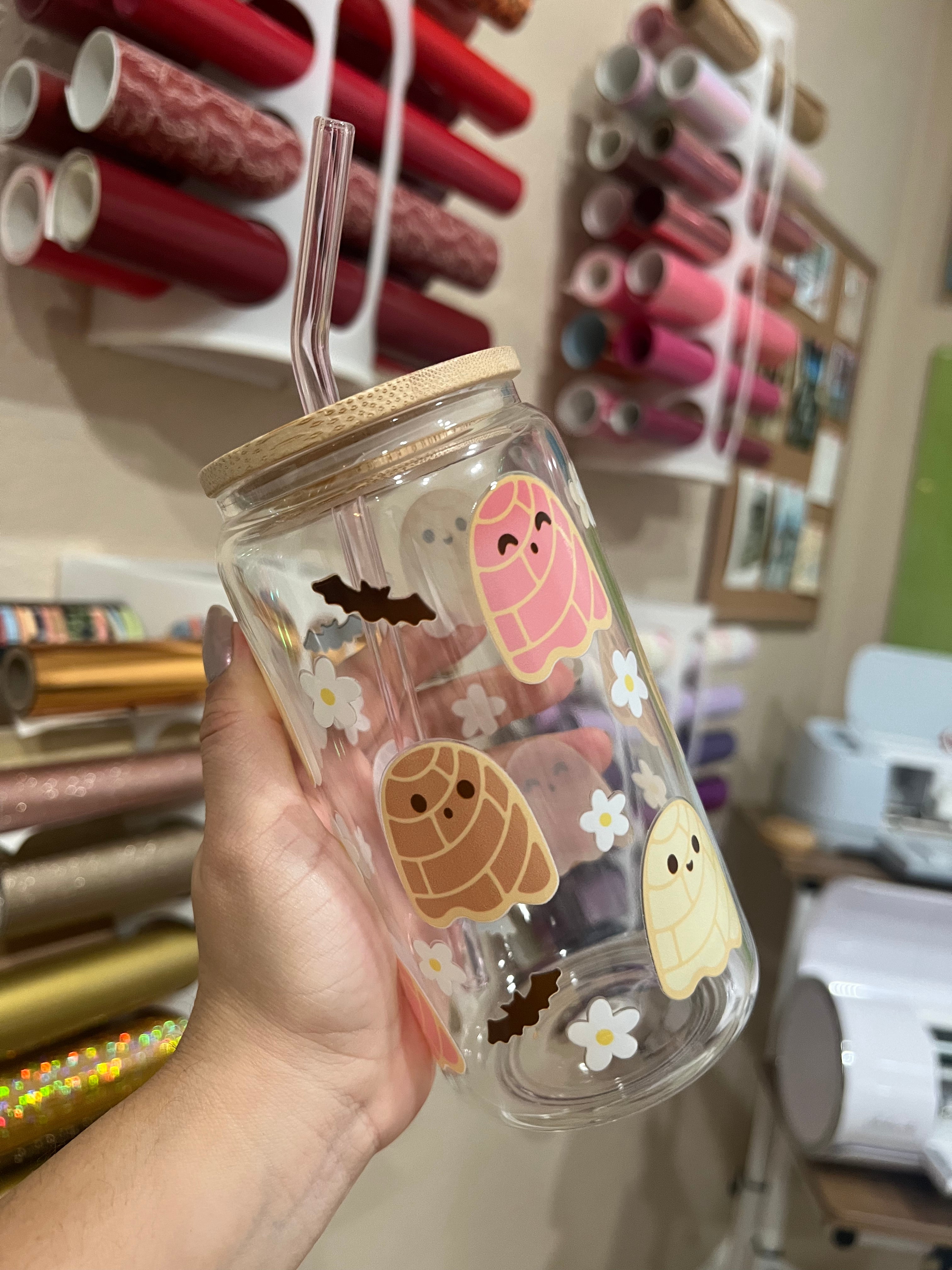 Concha Ghost 16 oz cup – CraftyKari